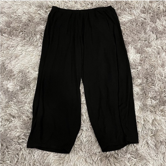 Lisa Bayne | Pants & Jumpsuits | Lisa Bayne Cropped Bamboo Blend Jersey ...